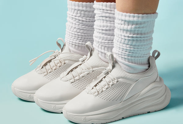 How to Stretch Bottom of Foot | Clove