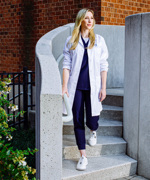 Supportive Shoes for Women - Women’s Nursing Sneakers | Clove